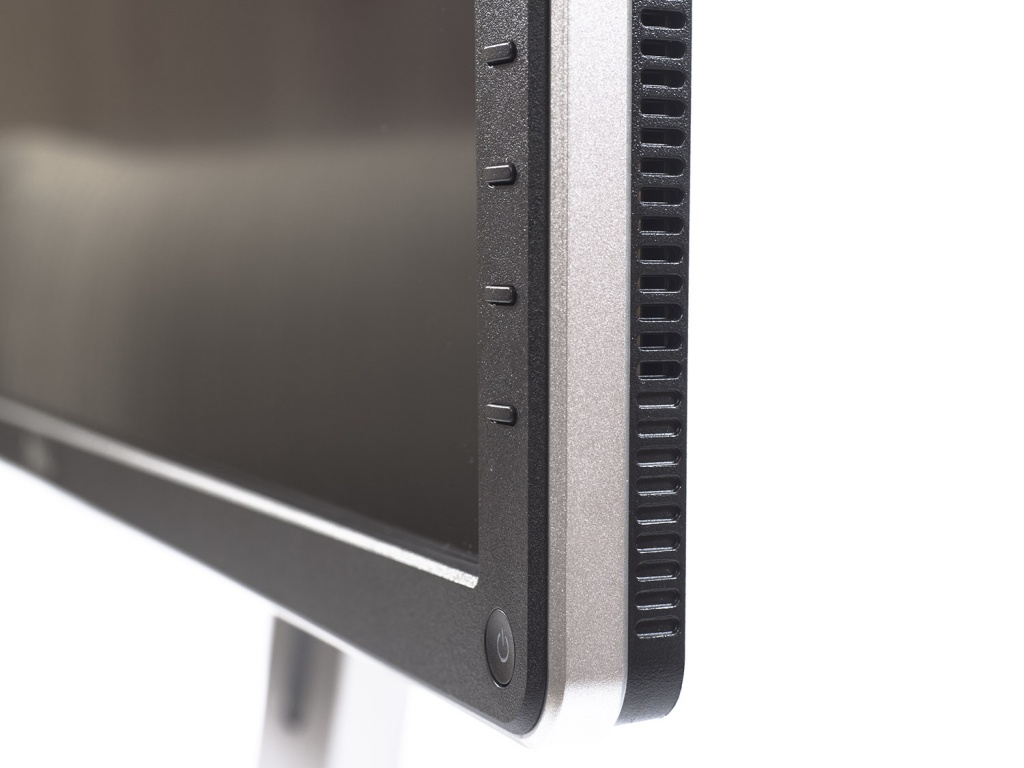 обзор DELL P2715Q