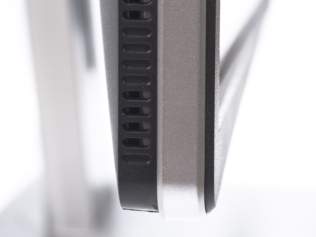 обзор DELL P2715Q